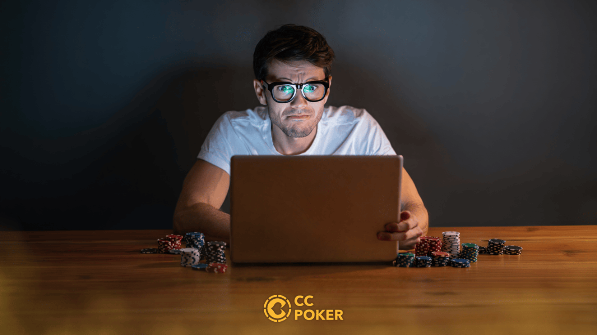 5 Mistakes Beginners Make In Poker Analysis From Professionals Blog